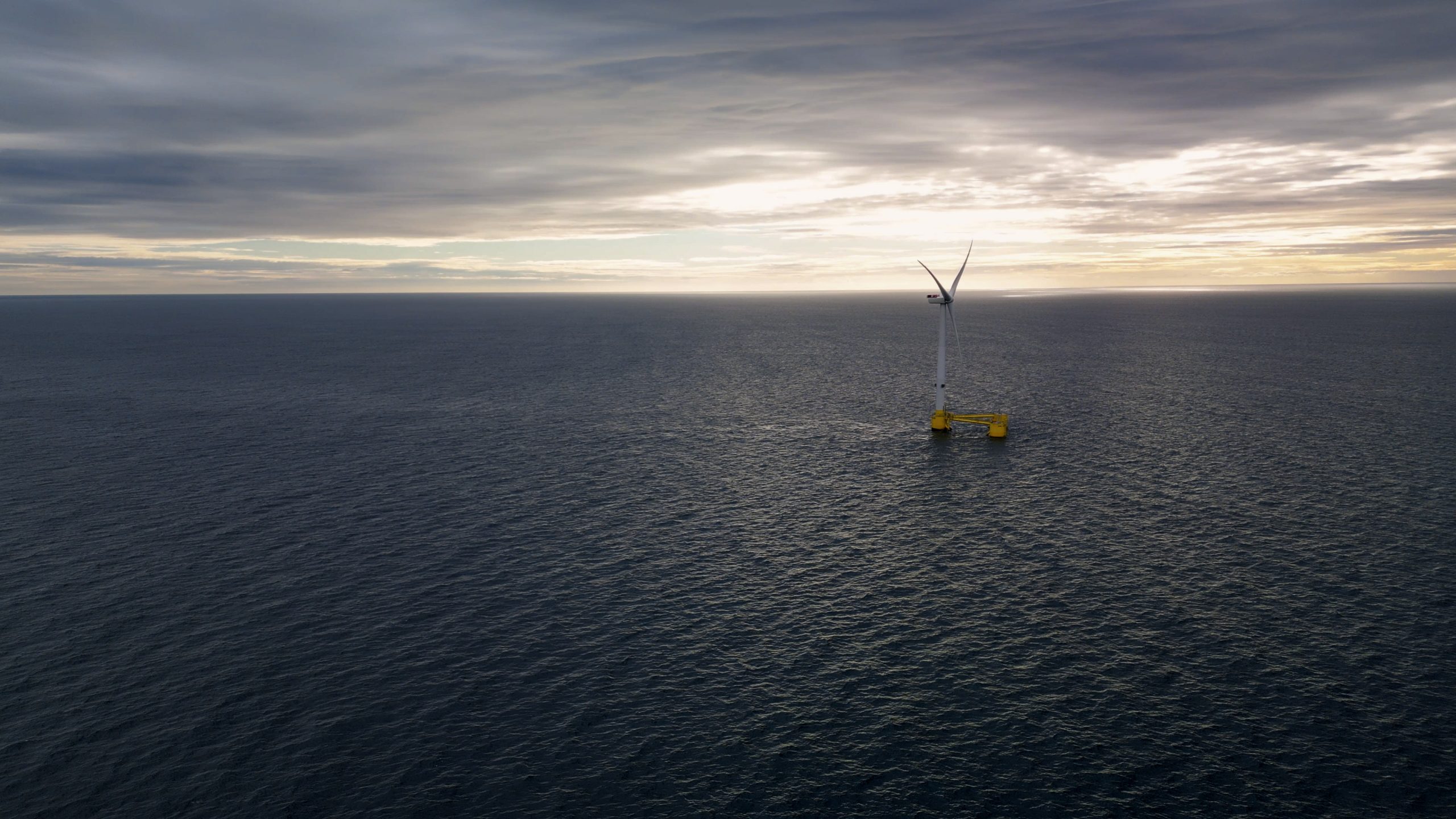 The opportunities and challenges of floating offshore wind - Floating ...